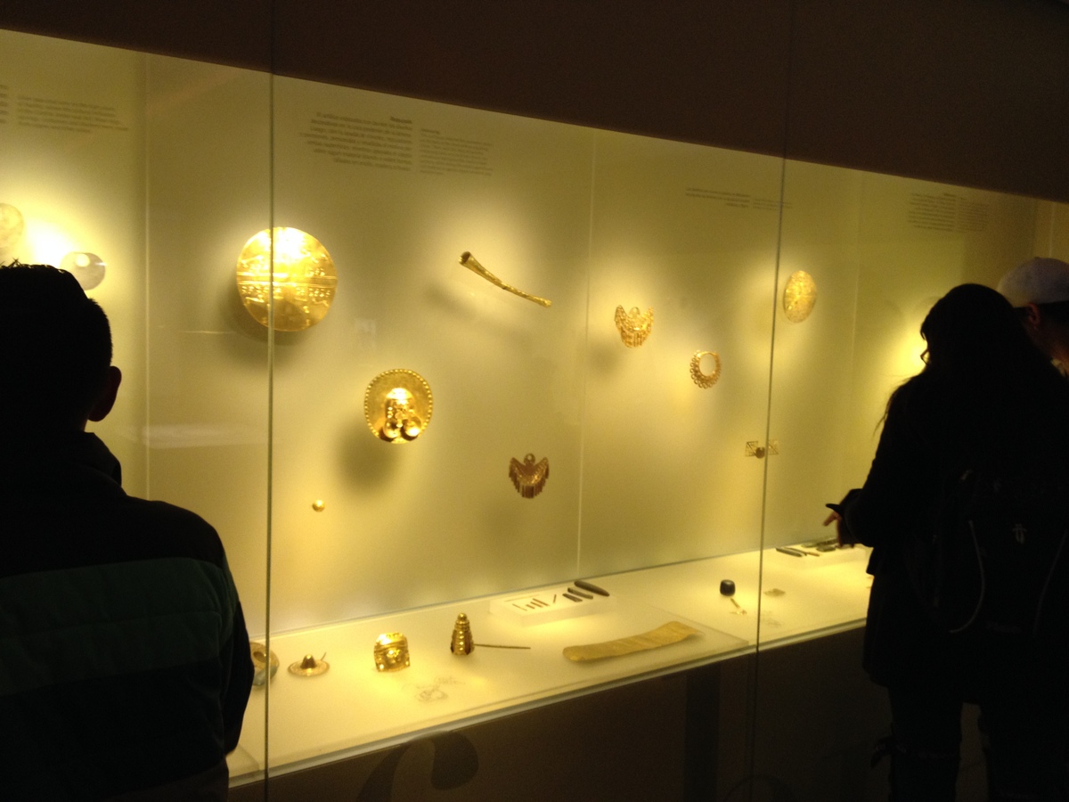 黄金郷伝説の残る国コロンビア、首都ボゴタの市内観光は物足りない？ - 日本人いない場所